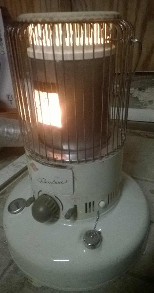 Δύο σόμπες Kerosun rainbow inox καί kerosun omni 85